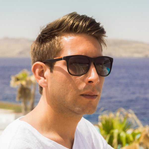 Benè Marshall Tracks & Releases on Traxsource