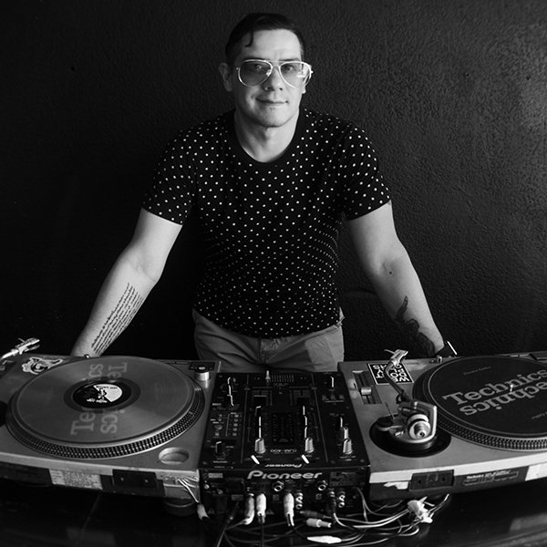 Bernard Grooves Tracks & Releases on Traxsource